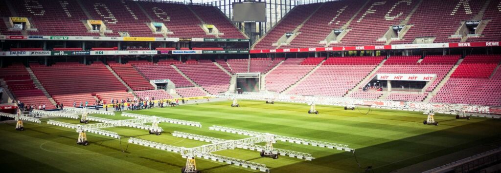Memorable stadium tours at the RheinEnergieSTADION